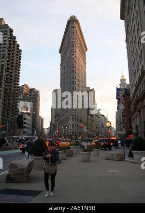 Flatiron Building, a triangular 22-story iconic landmark, completed in ...