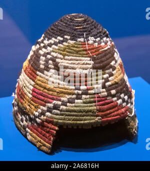 inca incan peruvian textile textiles wool yarn cloth goods in local ...