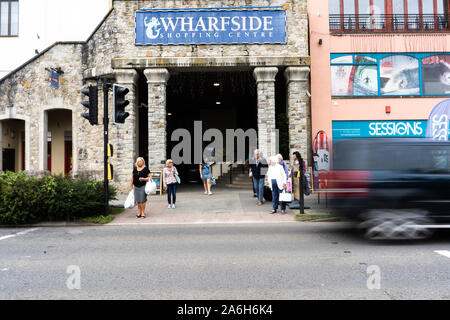 The beautiful Wharfside shopping centre in the highstreet of Penzance ...