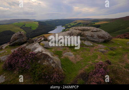 Derwent edge overlooking the Peak District in Derbyshire, England Stock ...