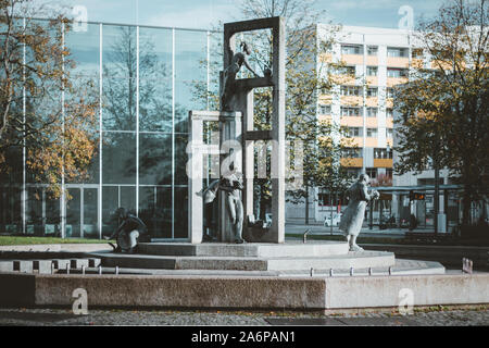 Bauhaus Museum Dessau Stock Photo - Alamy
