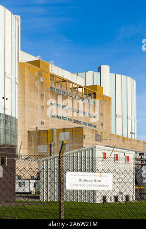 Oldbury Nuclear Power Station, a decomissioned Magnox nuclear power ...
