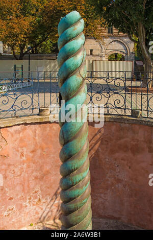 Serpent Column Delphi Greece Stock Photo - Alamy