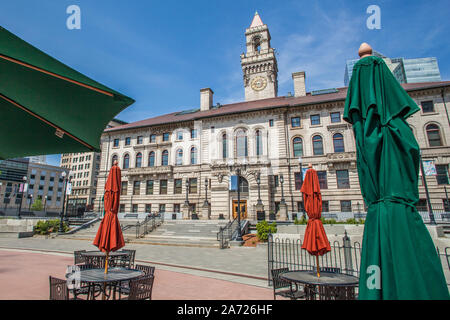 Worcester Common and City Hall Stock Photo - Alamy