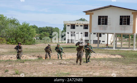 Royal Brunei Land Force (RBLF) soldiers with 2nd Battalion, RBLF ...