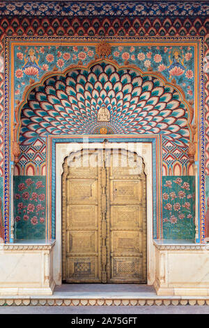 The Lotus gate-City Palace-Jaipur/Rajasthan/India Stock Photo - Alamy