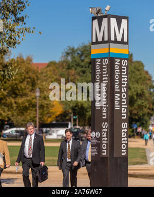 Smithsonian Metro station, Washington, D.C., USA Stock Photo - Alamy