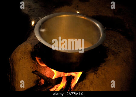 Indian rural tea making stove ; Mundra ; Kutch ; Kachchh ; Gujarat ...