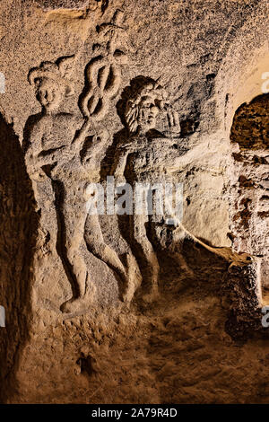 Italia Marche Osimo Grotte Campana Ingresso con figure mitologiche ...