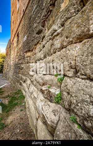 Italy Marche Osimo Fonte Magna Stock Photo - Alamy
