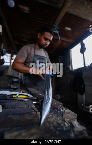 Gaza, Palestine. 29th Oct, 2019. Saif Abu Azza, a Palestinian sword and ...