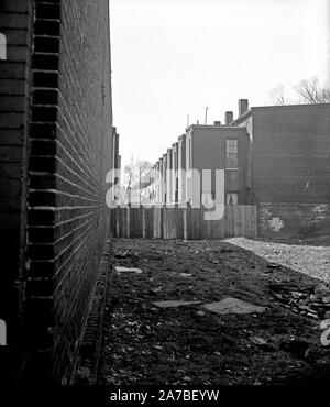 Slums in Washington D.C. which are in view of the Capitol will be ...