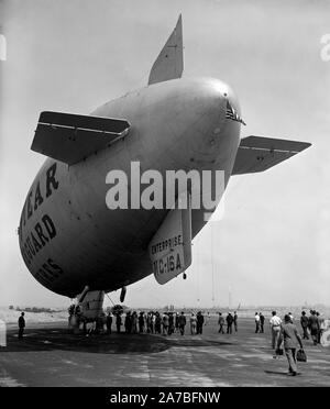 Goodyear Blimp before lifting off into flight ca. 1940 Stock Photo - Alamy