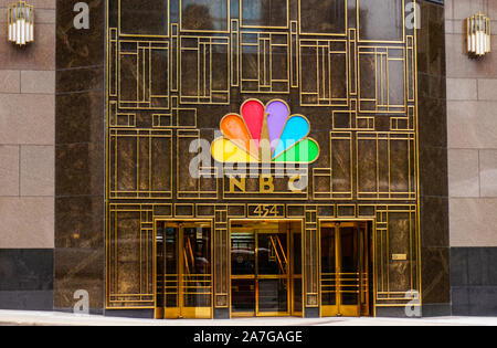 NBC Studios exterior in Chicago. CHICAGO, ILLINOIS (USA) - October 2019 ...