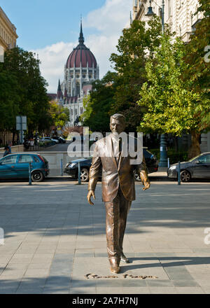 Freedom Square (Szabadság tér). Pest, Budapest Stock Photo - Alamy