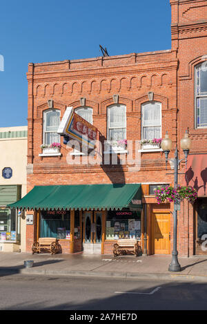 The Rainbow Cafe in downtown Pendleton, Oregon Stock Photo - Alamy