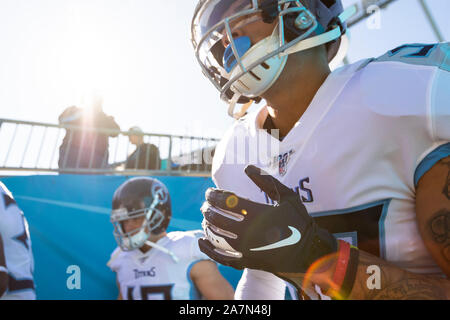 Tennessee Titans defensive back Amani Hooker plays against the ...