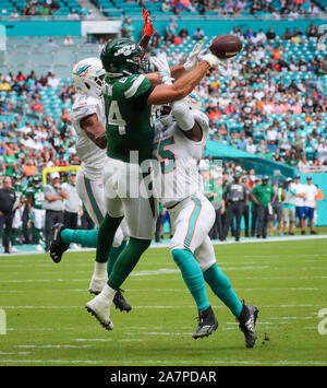Miami Dolphins outside linebacker Jerome Baker (55) sets himself during ...