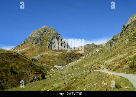 A scenic view of a rocky road leading to Bug Light Park in the USA ...