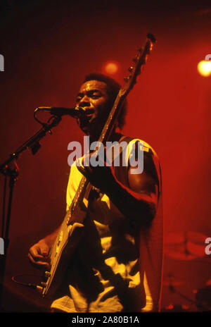 Big Country (Tony Butler) on 15.11.1984 in München / Munich. | usage ...