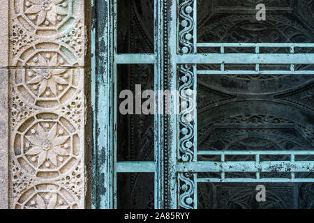 Wainwright Tomb in Bellefontaine Cemetery, designed by Louis Sullivan ...
