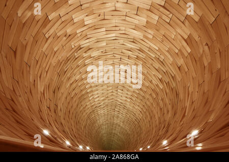Endless tunnel illusion Stock Photo - Alamy