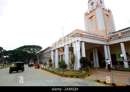 Railway Station at Bangalore, Karnataka, India Stock Photo - Alamy