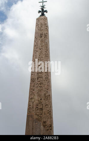 Egyptian style obelisk at the Spanish Steps Rome Stock Photo - Alamy