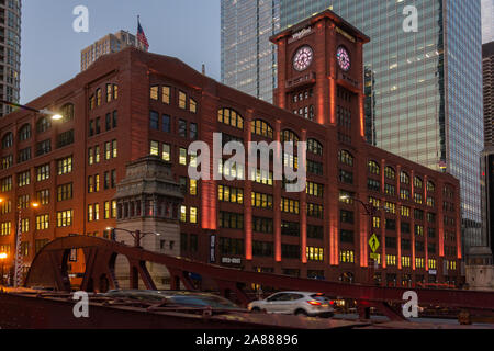 Reid Murdoch building (aka Central Office Building), Chicago, Illinois ...