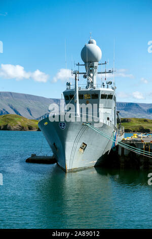 Icelandic Coast Guard offshore patrol vessel Thor alongside in ...