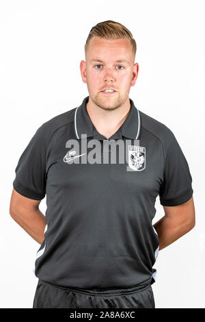 Arnhem, Netherlands. 15th Aug, 2019. Mark Bouwman of Vitesse Credit ...