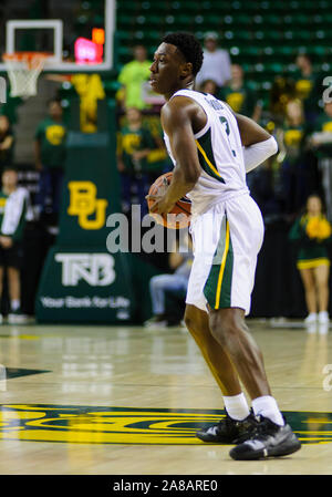 Texas, USA. 5th Nov, 2019. Matt Coleman III #2 of the Texas Longhorns ...