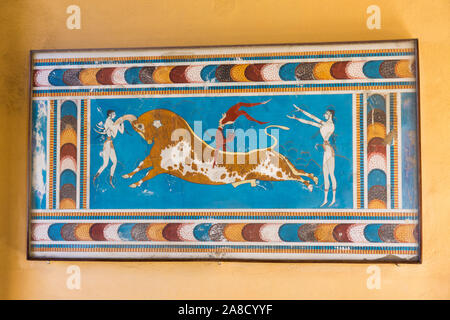 Bull-leaping fresco, Minoan Palace of Knossos, Heraklion (Irakleio ...