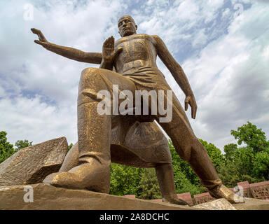 Monument of Courage dedicated to the 1966 earthquake in Tashkent, shows ...