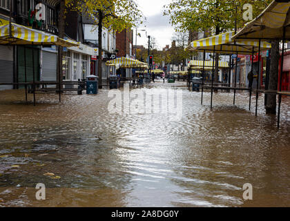 Worksop High Street Flood Stock Photo - Alamy