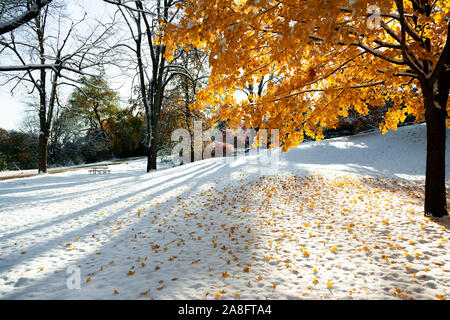 Colour landscape photos of Springbank Park in London, Ontario, Canada ...