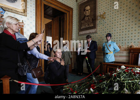 Ataturk's death bed,Dolmabahce Palace,Istanbul,Turkey Stock Photo - Alamy