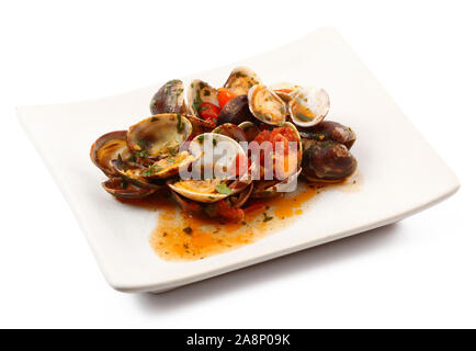 isolated clams dish on white background Stock Photo - Alamy