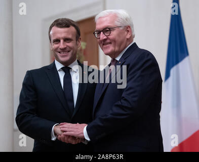 Berlin, Germany. 10th Nov, 2019. President Frank-Walter Steinmeier (r ...