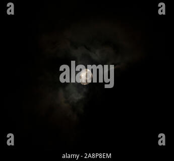 Half moon setting in the night sky Stock Photo - Alamy
