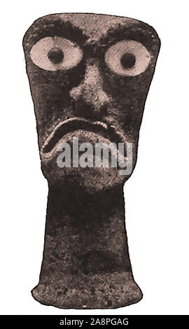 Hawaiian feathered god image Stock Photo - Alamy