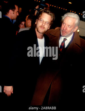 DONALD SUTHERLAND in OUTBREAK (1995), directed by WOLFGANG PETERSEN ...