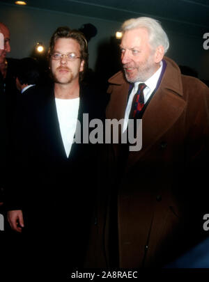 DONALD SUTHERLAND in OUTBREAK (1995), directed by WOLFGANG PETERSEN ...