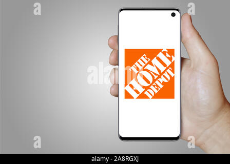 The Home Depot Brand Logo On Building Exterior Stock Photo - Alamy