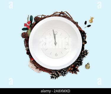 Master class of New Year handmade ornaments. Cut out wooden text 2019 ...