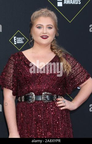 Jaicy Elliot at the 2019 E! People's Choice Awards held at Barker ...