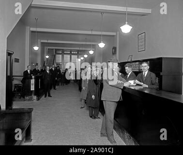 Pennsylvania Railroad Ticket Counter ca. early 1900s Stock Photo - Alamy