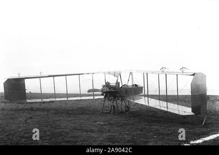 Airplane, 1914. U.S. Army "Dunne" type biplane Stock Photo - Alamy