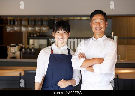 Japanese restaurant staff Stock Photo - Alamy