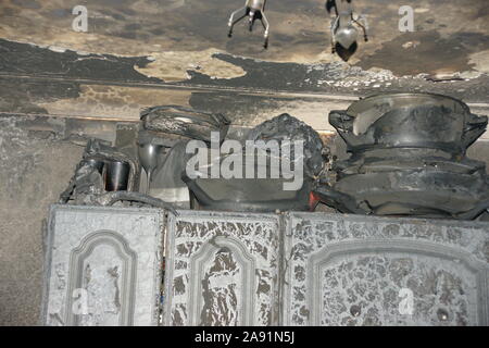 fire damaged kitchen, house fire Stock Photo - Alamy
